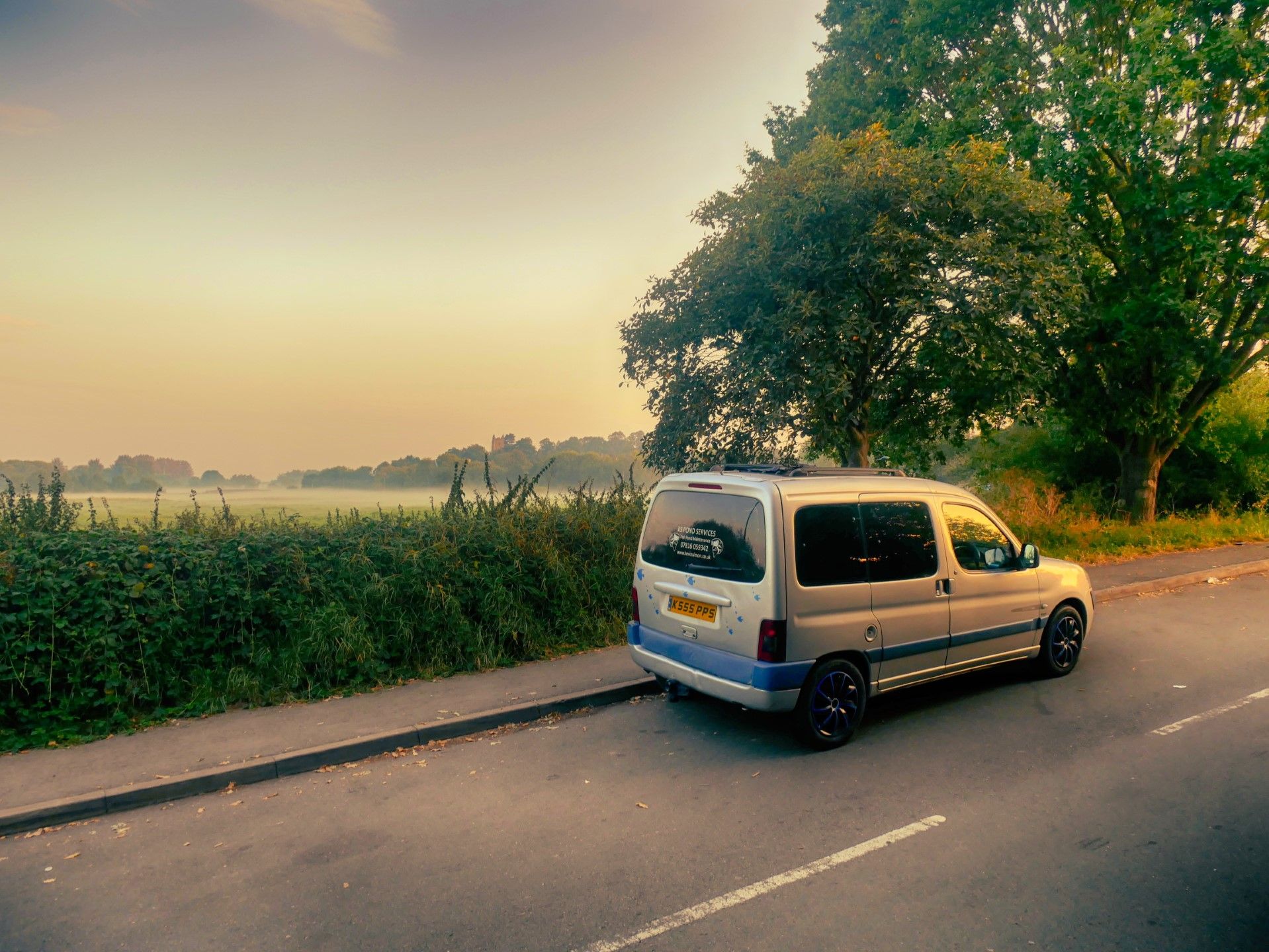 How To Find FREE Overnight Places to Stay in Camper Or Motorhome